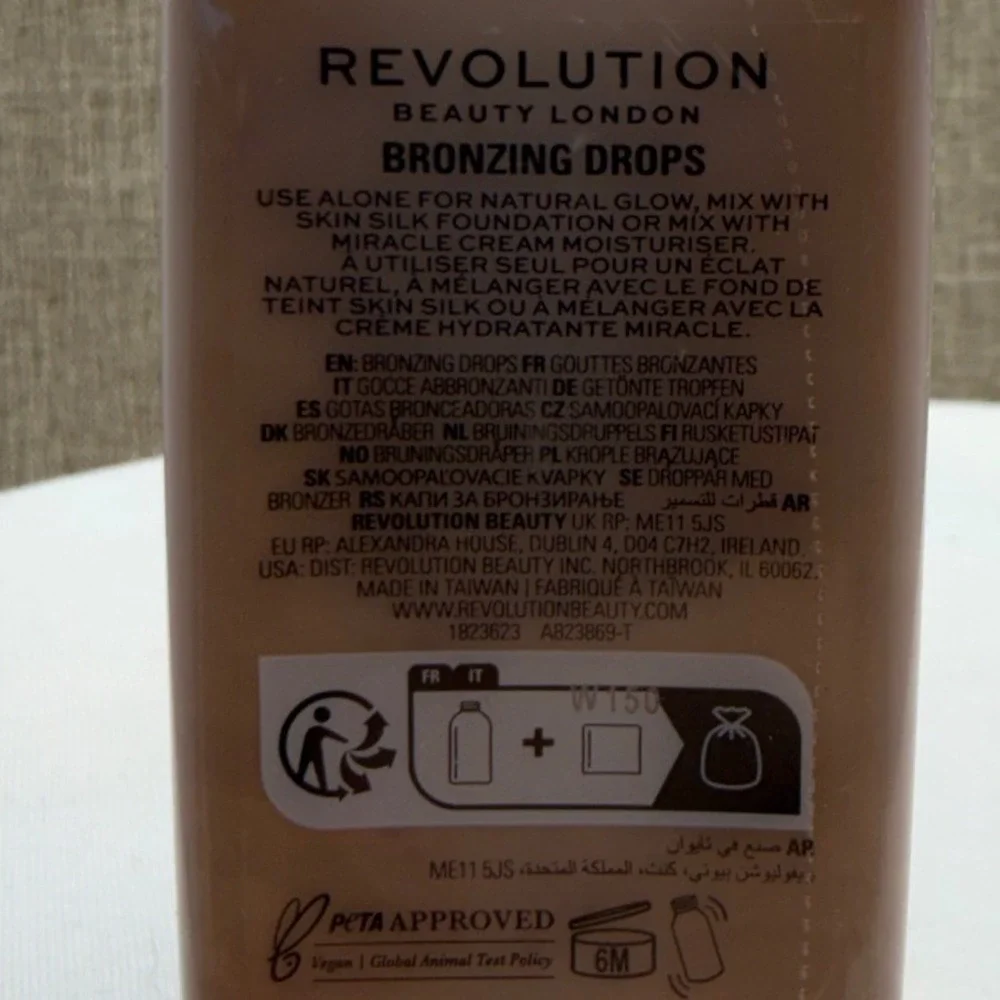 Revolution Beauty | Makeup | Revolution Beauty Bright Light Bronzing ...